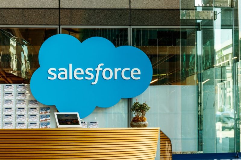 Salesforce : tout savoir sur ce leader du CRM Cloud