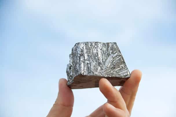 Supraconducteur : tout ce qu'il faut savoir sur ce matériau